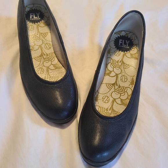 Fly London | Shoes | Fly London Low Wedge | Poshmark